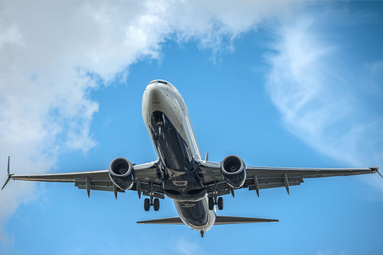 Top Airplanes for Commercial Flights in 2025 - Flex Air Charters