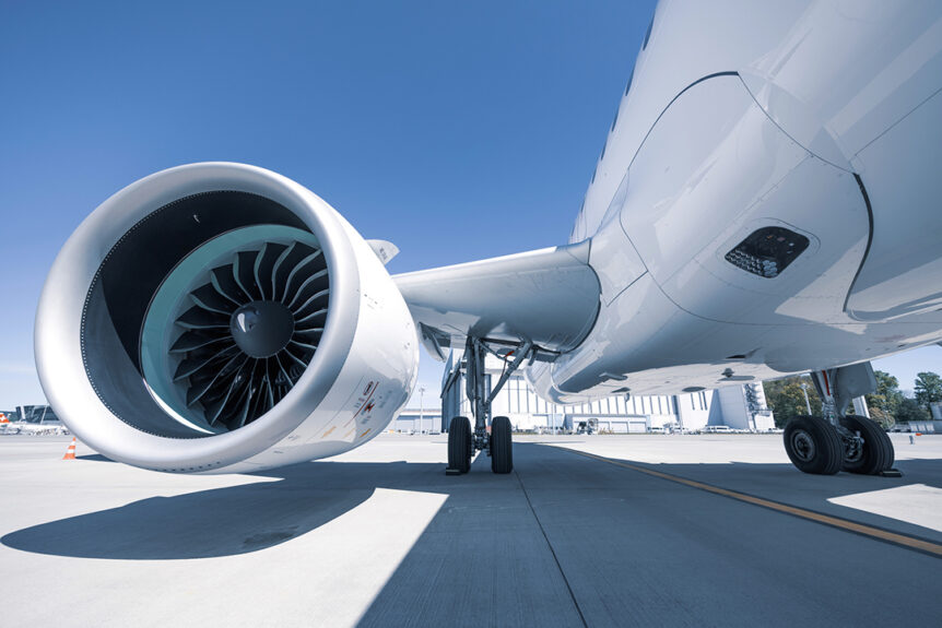Top Jet Engine Manufacturers: GE, Rolls-Royce, and the Future of Flight ...