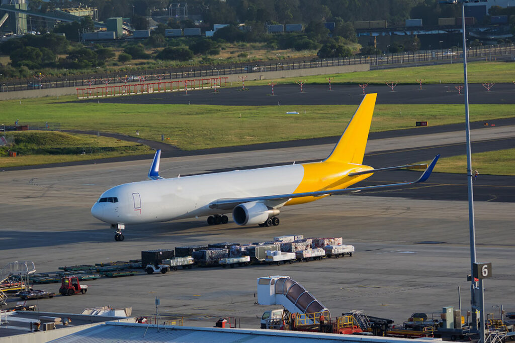Boeing 767 Freighter Replacement: What Aircraft Will Take Over - Flex ...